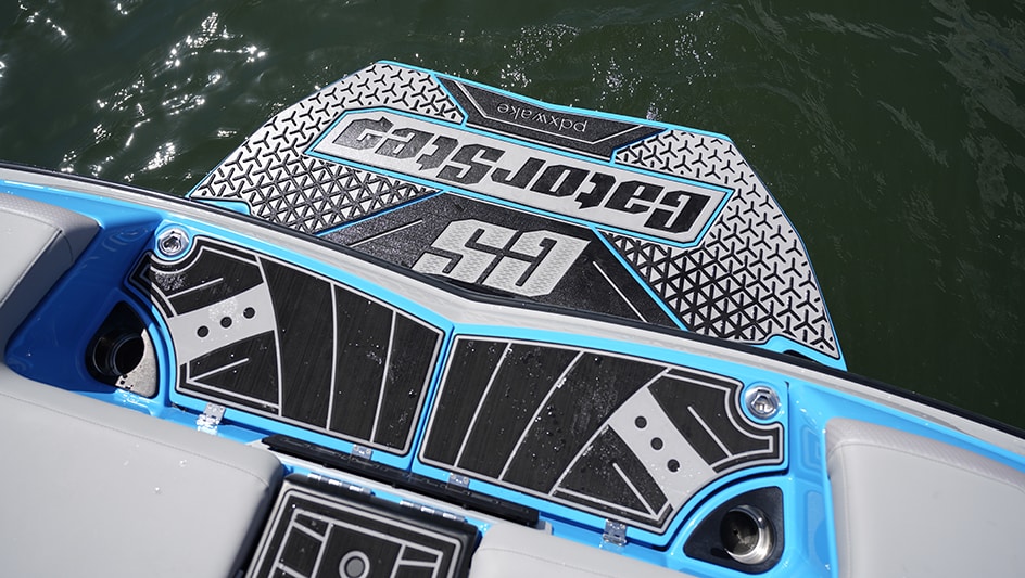 Home - Gatorstep - Ultra Premium Marine Non-Skid Flooring